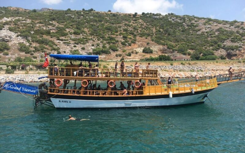 Alanya Relaxing Family Boat Tour Without Foam And Loud Music - What Makes This Boat Tour Stand Out?