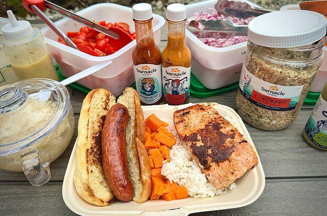 Alaska Wildlife Adventure Raptor Experience & Salmon Tales Lunch - FAQ