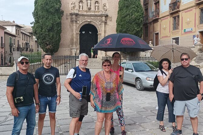 Albaicín and Sacromonte Walking Tour and Flamenco Show - Frequently Asked Questions