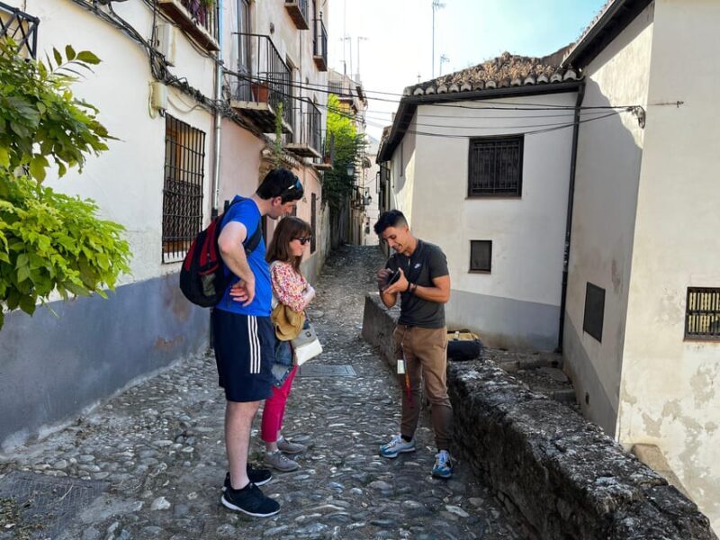 Albayzín: Granada's Albayzín Tour with Food Tasting - The Practicalities: What You Need to Know