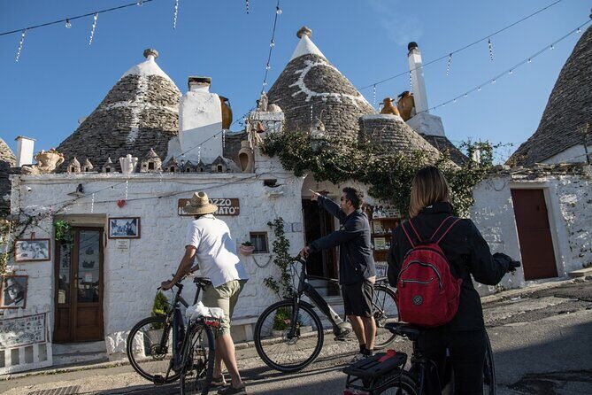 Alberobello in e-bike. Trulli, countryside, mill and donkeys - Authentic Experiences That Shine