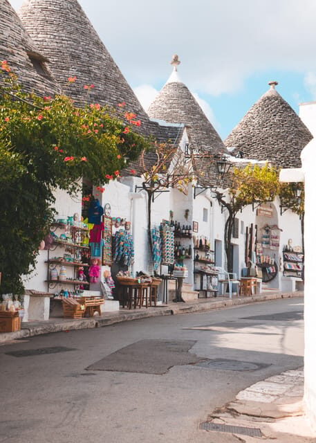 Alberobello: Private or Group 2-hour Walking Tour - The Itinerary: How the Tour Unfolds