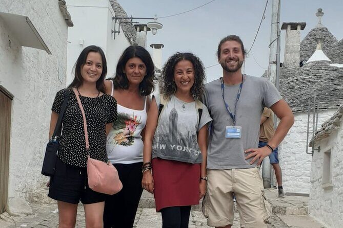 Alberobello Private Tour with Pick Up - Guide Expertise and Review Highlights