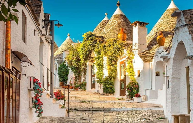 Alberobello: Tour guidato della città dei Trulli - Discovering Alberobello: An In-Depth Look