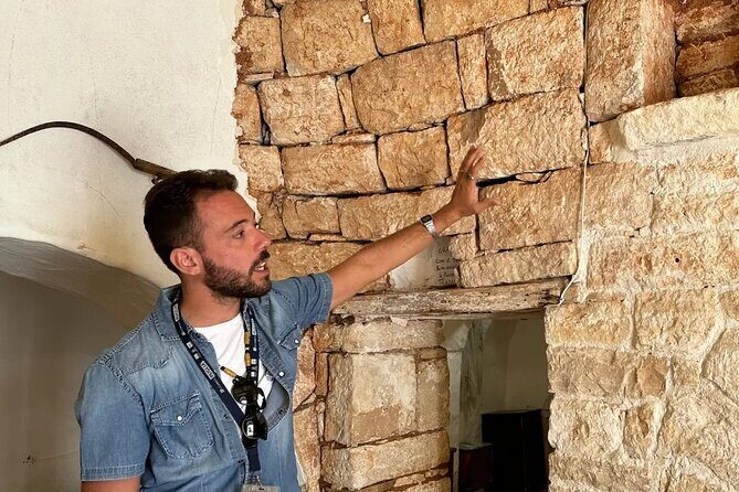 Alberobello Walk Through History - Exploring Rione Aia Piccola and Monti
