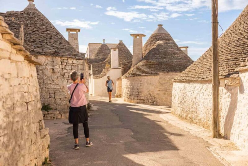 Alberobello: Walking Tour among Trulli Houses with a Local - Key Points