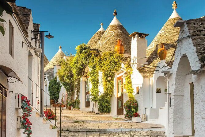 Alberobello Walking Tour with Audio and Written Guide by a Local - Key Points