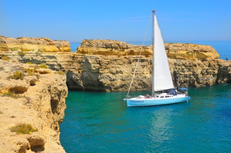Albufeira: 3-Hour Yacht Daytime/Sunset Cruise to Benagil - The Experience of the Cruise