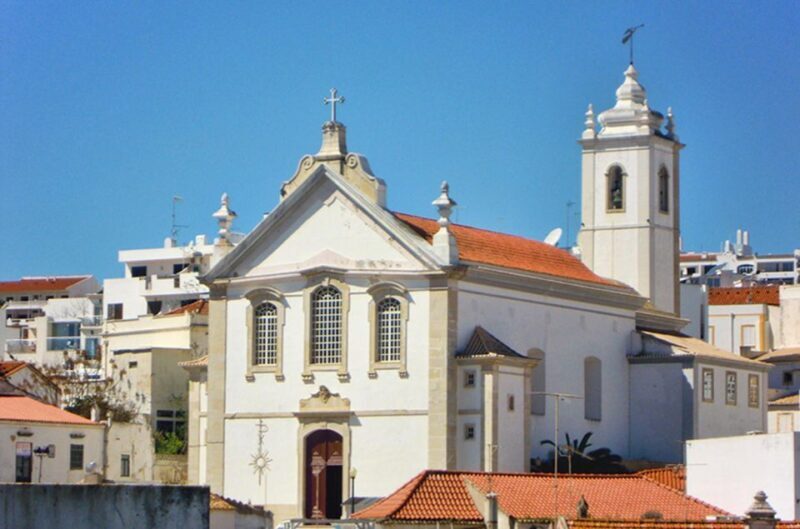 Albufeira: Beaches, Old Town, and Salgados Lagoon Jeep Tour - FAQ