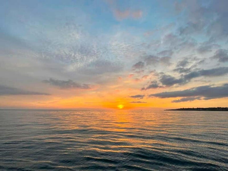 Albufeira: Benagil Cave Sunset Cruise - The Guides: Knowledgeable and Friendly