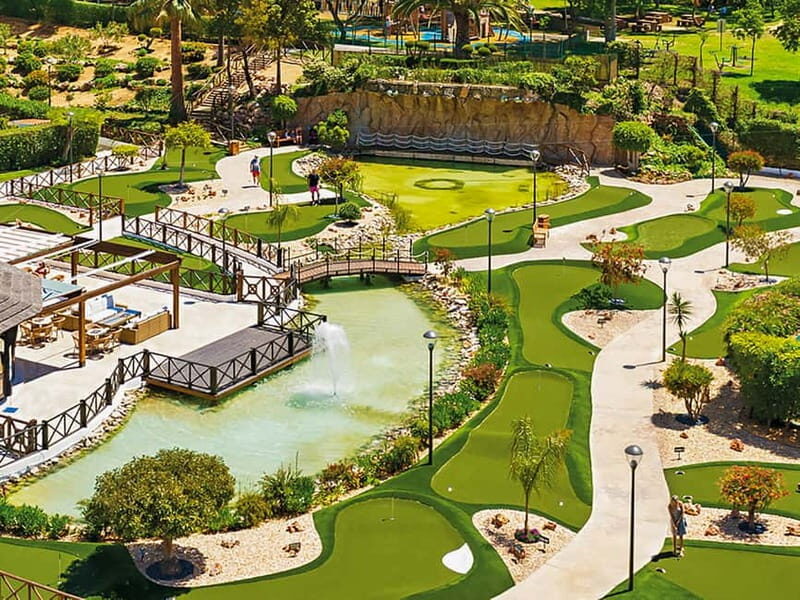 Albufeira: MiniGolf Adventure Park Entry Ticket - Why This MiniGolf Experience Is Worth Visiting