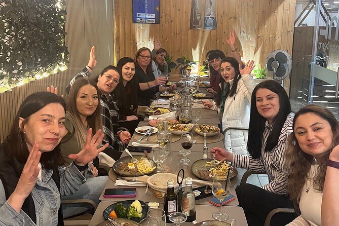 Albufeira: Portuguese Traditional Dinner & Wines Experience - Key Points