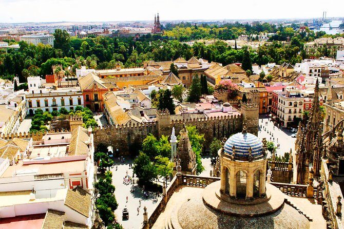 Alcazar & Cathedral of Seville Exclusive Group, max. 9 travelers - Who Is This Tour Best For?  