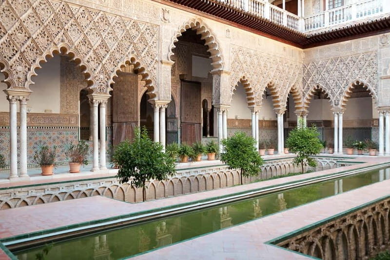 Alcazar of Seville Exclusive Group, max. 9 travelers - Meeting Point and Practical Details  