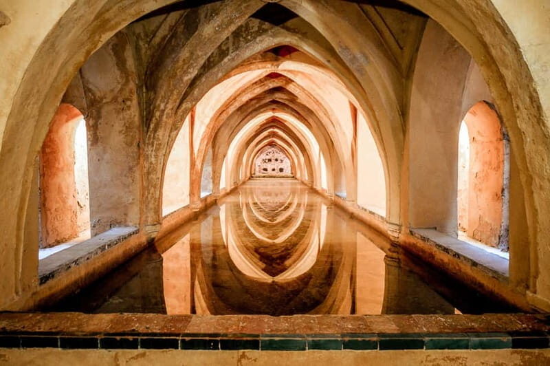 Alcazar of Seville Exclusive Group, max. 9 travelers - The Architecture and Gardens  