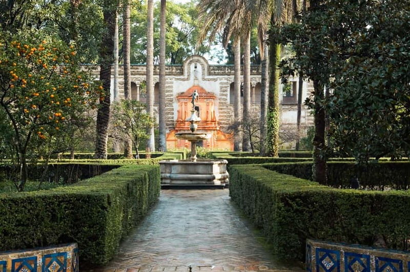 Alcazar of Seville Exclusive Group, max. 9 travelers - The Value for Money  