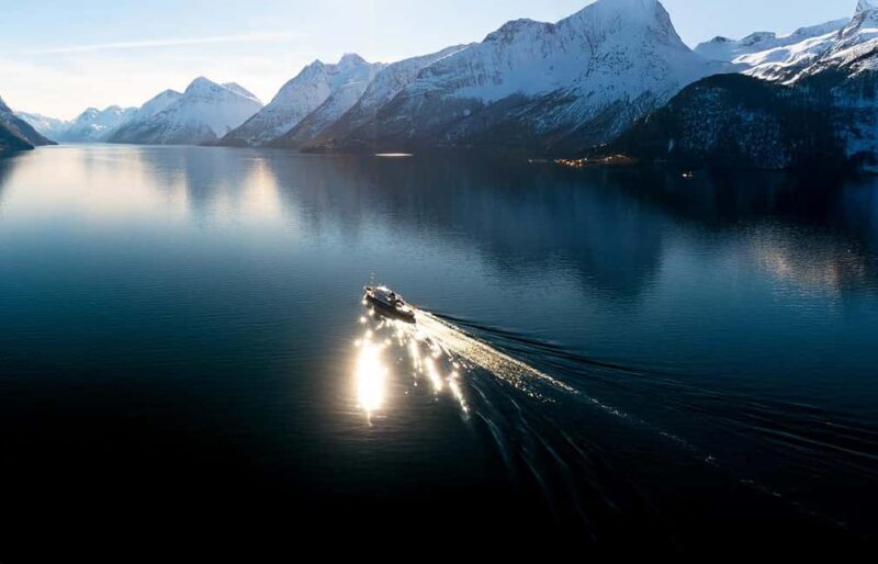 Ålesund: Fjord Tour with Lunch on MS Bruvik - Authentic Traveler Perspectives