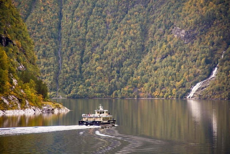 Ålesund: Geirangerfjord Scenic Cruise & Village Visit - The Sum Up: Who Will Love This Tour?