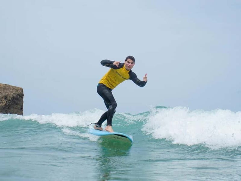 Algarve: 2-Hour Beginner Surf Lesson - Key Points