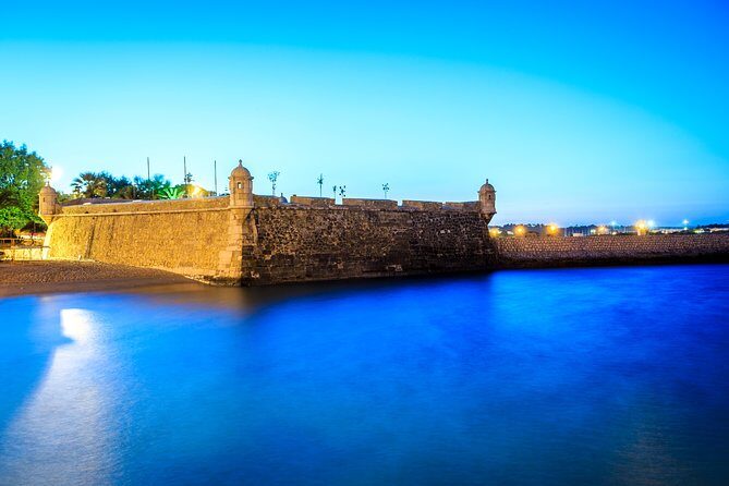 ALGARVE FROM THE SEA PORTIMÃO includes boat trip to Benagil caves AND LAGOS - Frequently Asked Questions