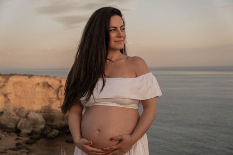 Algarve: Photoshoot for couple, family, portrait - Who Should Consider This Experience?