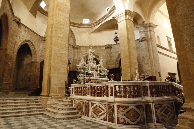 Alghero Walking Tour with Audio and Written Guide by a Local - Key Points