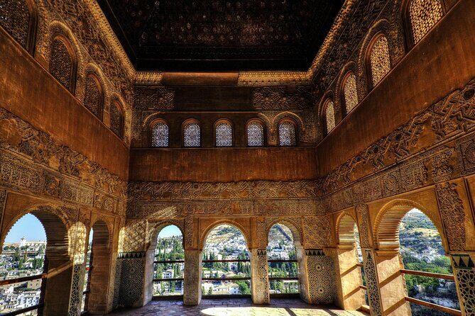 Alhambra al Completo, nazaries palaces, generalife palace - Who Should Book This Tour?