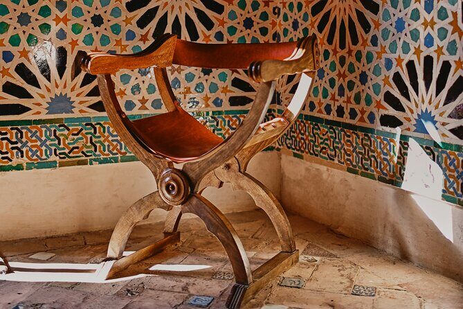 Alhambra and Nasrid Palaces Last Minute Tickets - Detailed Review of the Tour