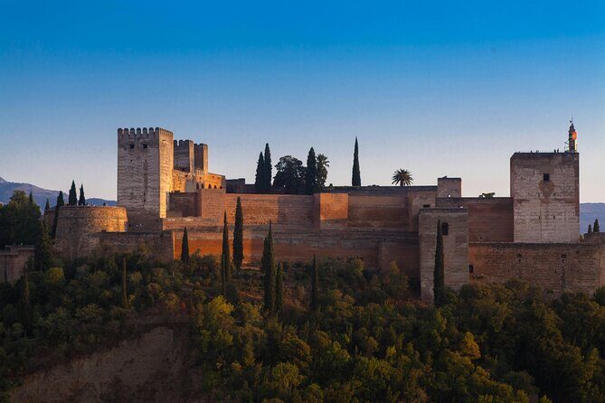 Alhambra Gardens, Generalife and Alcazaba Tickets & Local Guide - Key Points
