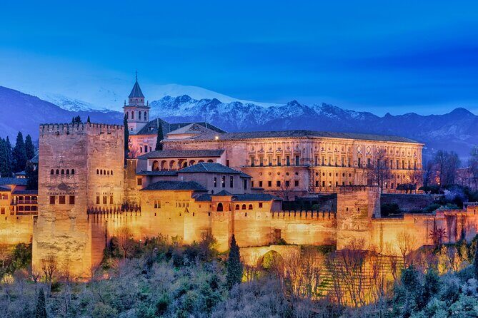 Alhambra in Granada Private Tour - Key Points