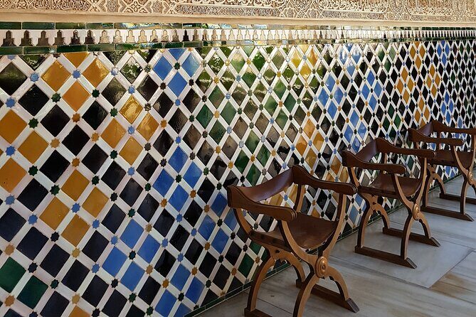 Alhambra Official Private Guide (if you have your entrance to the alhambra) - Pros and Cons of This Tour