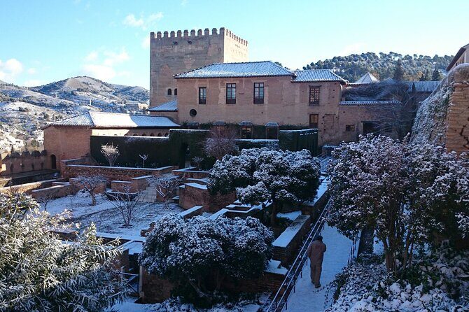 Alhambra private tour with tickets - The Itinerary in Detail
