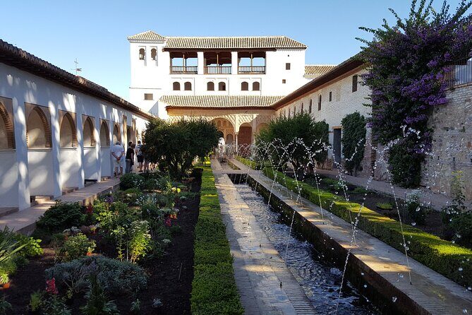 Alhambra private tour with tickets - Practical Tips for Your Visit