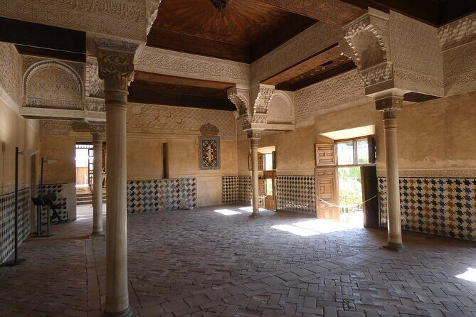 Alhambra Skip the Line Premium Guided Tour - FAQ