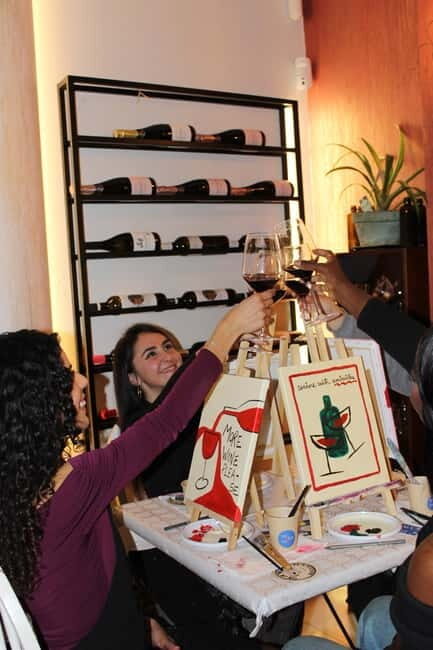 Alicante: Art Party - Paint, Sip & Fun - Who Will Love This Experience?