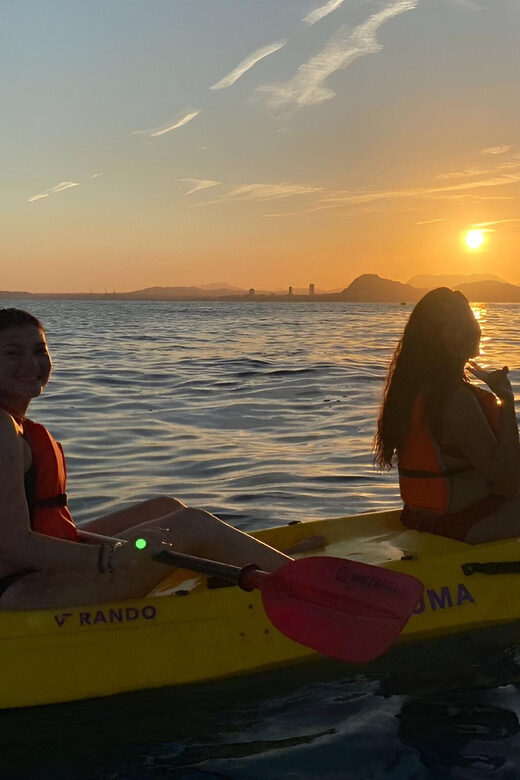 Alicante Bay: Sunset Tour in Kayak with snorkel - What to Expect During the Experience