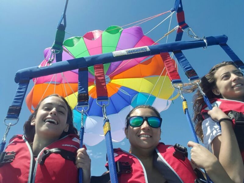Alicante: Boat Trip and Parasailing Experience with Drink - Key Points