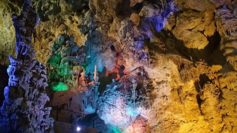 Alicante: Canelobre Caves & Busot Tour including transfer - Key Points