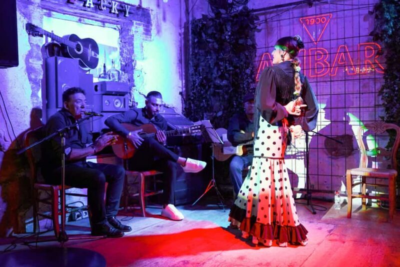 Alicante: Fusion Flamenco Show and Gastronomy at Blacky Bar - Key Points