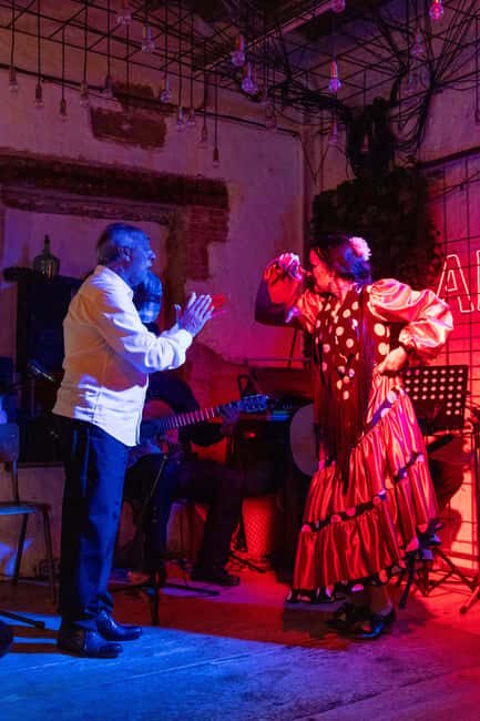 Alicante: Fusion Flamenco Show and Gastronomy at Blacky Bar - What to Expect from the Fusion Flamenco Show