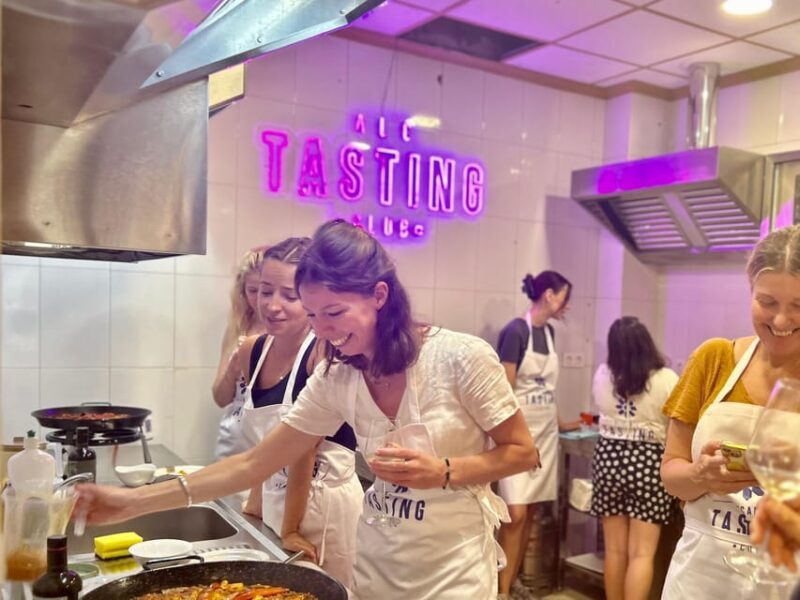 Alicante Paella Cooking Class, Tapas, Drinks and Market - Detailed Review of the Experience