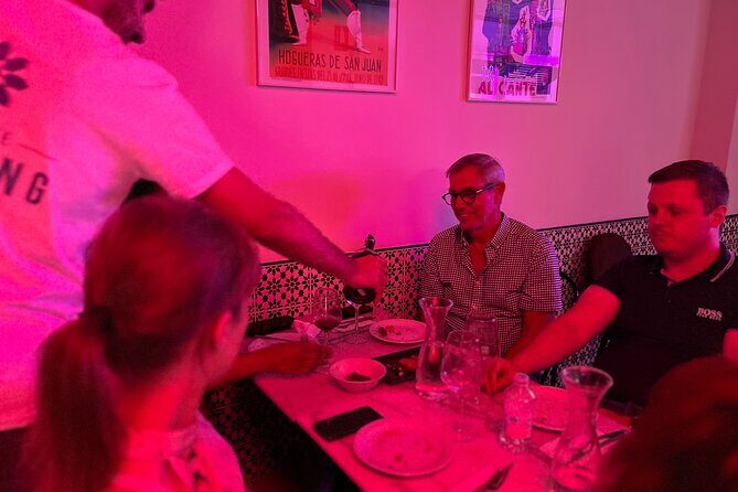 Alicante Wine Tasting and Tapas Club - A Warm Welcome and Central Location