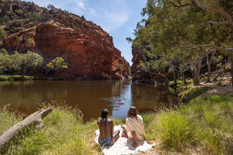 Alice Springs: West MacDonnell Ranges & Standley Chasm Tour - The Guide: The Heart of the Experience