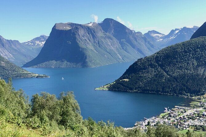 All About the Fjords in One Tour by Boat and Bus from Ålesund - Who Would Love This Tour?