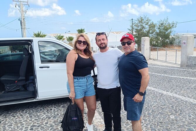 All around Santorini-Transportation - Key Points