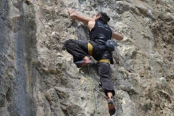 All Day Guided Rock Climbing in Izmir - Key Points