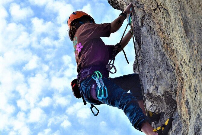 All Day Guided Rock Climbing in Izmir - Introduction to the Izmir Rock Climbing Tour
