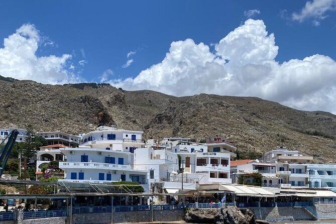 All day road trip from the North mountains to the South beaches - An authentic exploration of Crete’s diverse landscapes