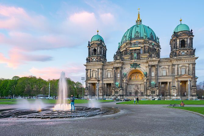 All-in-One Berlin Highlights on Foot: Private Walking Tour - FAQ