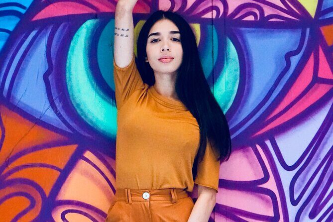 All in One! Tour, Photos and Guide in the Old Heart of Barcelona - Exploring the Barcelona Old Town in Depth